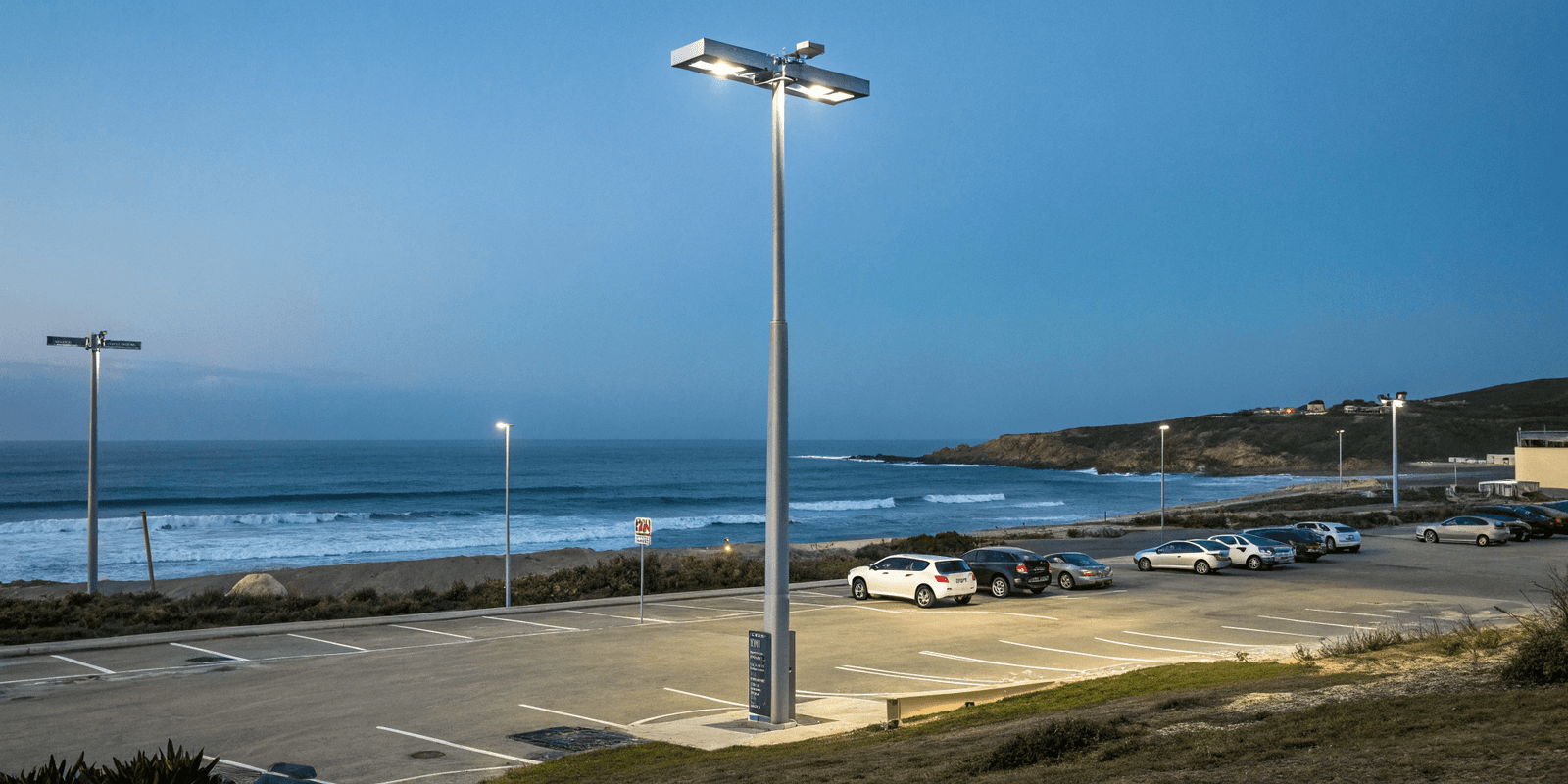 How Wind, Weight & Effective Projected Area (EPA) Affect Light Pole ...
